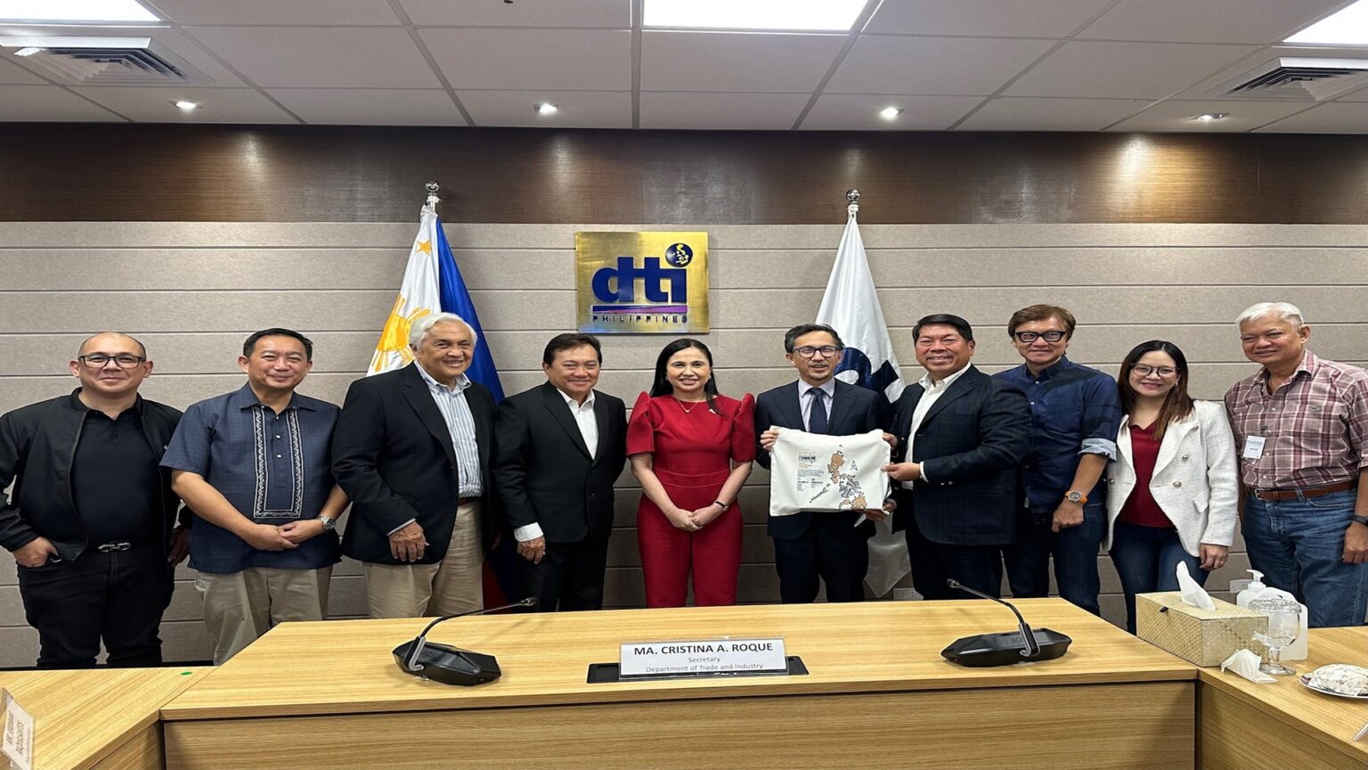 ABMAP Meets with DOTR Secretary Vince Dizon and DTI Secretary Cristina ...